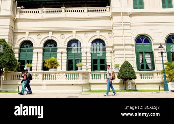 Grand temple doors Stock Videos & Footage - HD and 4K Video Clips - Alamy