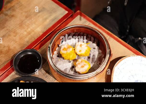 Traditional dim sum Stock Videos & Footage - HD and 4K Video Clips - Alamy