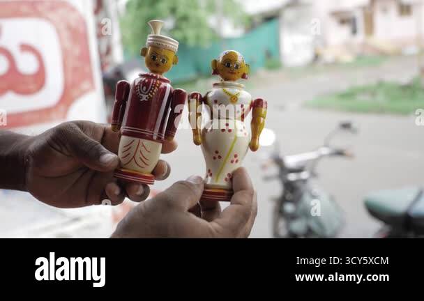 Vividly Handheld - An Indian Art Sensation Stock Video Footage - Alamy