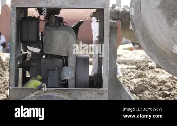 Hidden wheels Stock Videos & Footage - HD and 4K Video Clips - Alamy