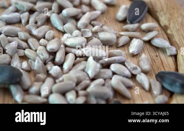 Sunflower kernels (Helianthus annuus) as a healthy food ingredient: A ...