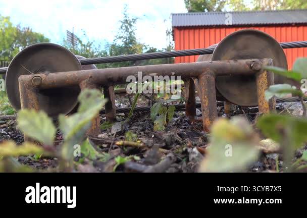 Mechanical tracks Stock Videos & Footage - HD and 4K Video Clips - Alamy