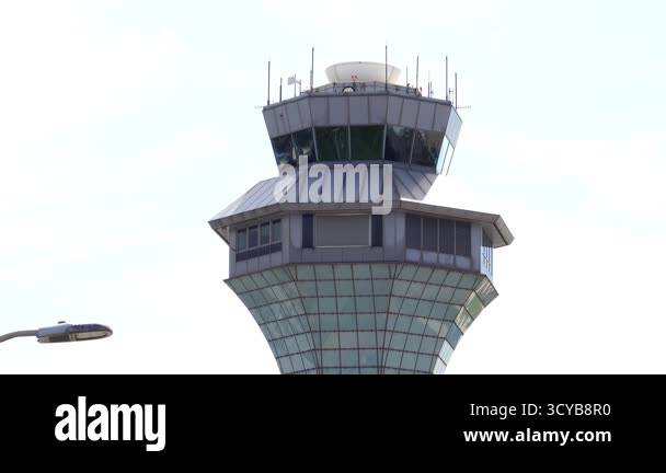 Chicago, Illinois, USA. Sep 21, 2025. The Chicago O'Hare airport ...