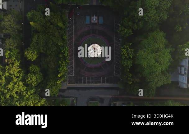 Uny campus Stock Videos & Footage - HD and 4K Video Clips - Alamy