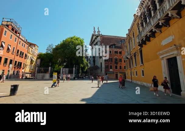 Photogenic venice Stock Videos & Footage - HD and 4K Video Clips - Alamy