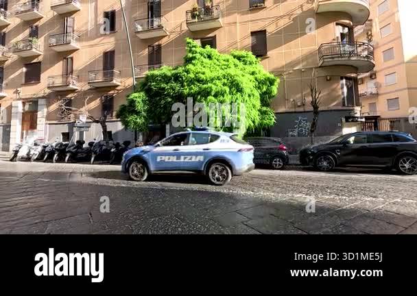 Local police cars italy Stock Videos & Footage - HD and 4K Video Clips ...