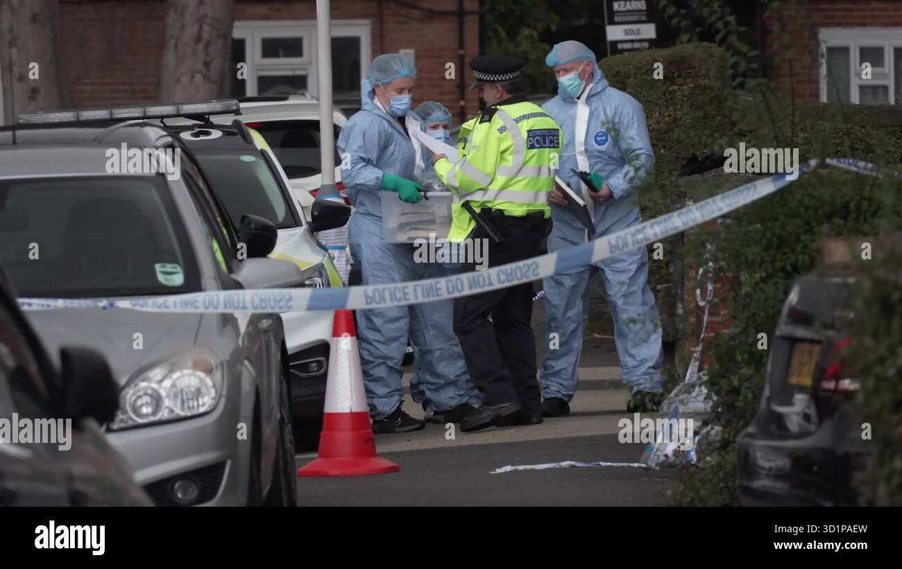 Forensic officers arrive at scene of Uxbridge fatal stabbing Stock ...