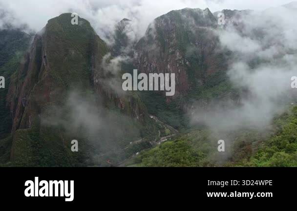 Morning mountains Andes in fog and clouds around Machu Picchu, Peru ...