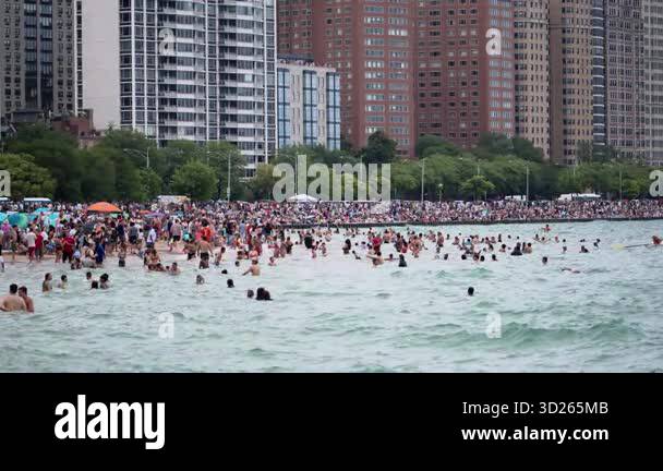 Crowded public beach or lakeshore. Chicago Lake Michigan shoreline USA ...