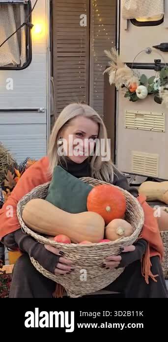 Trailer full pumpkins in Stock Videos & Footage - HD and 4K Video Clips ...