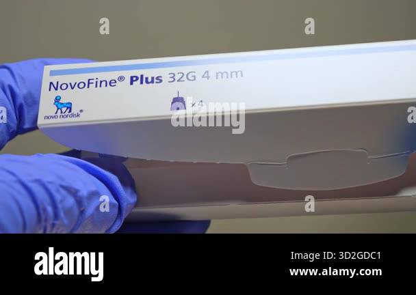 Ozempic pen injection needles demonstration. Needles stored separate ...