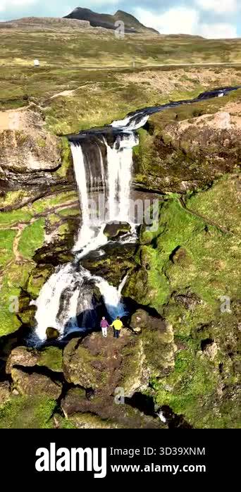 Explore the stunning beauty of Grundarfoss Waterfall in Iceland ...