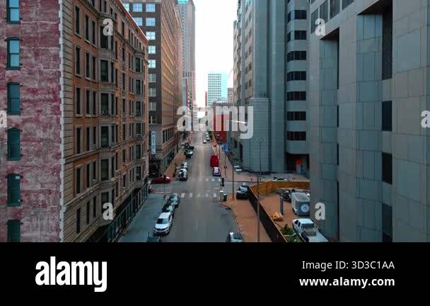 Saint Louis USA, 14 August 2025: Street with parked cars and high-rise ...