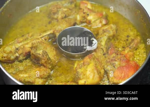 Chicken Curry - Butter Chicken Rich Indian cuisine. This vibrant Indian ...
