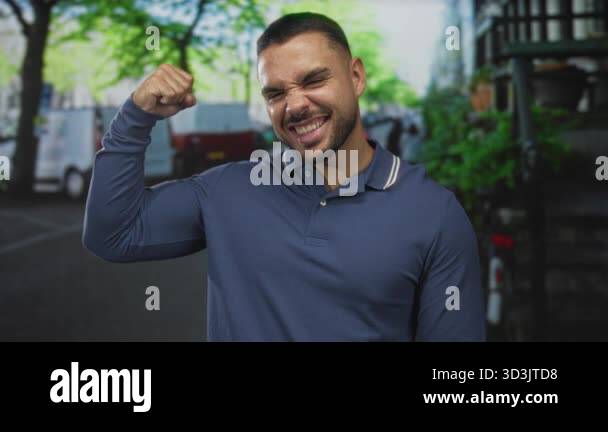 Flexed bicep Stock Videos & Footage - HD and 4K Video Clips - Alamy