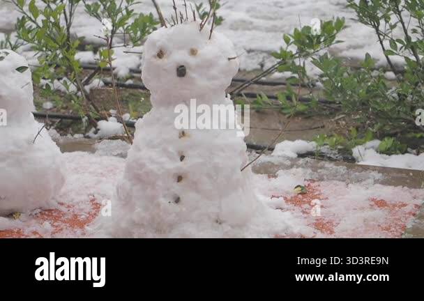 Items outside Stock Videos & Footage - HD and 4K Video Clips - Alamy