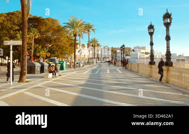 CADIZ, Spain, 25 JANUARY 2024 - The seafront promenade in Cadiz ...