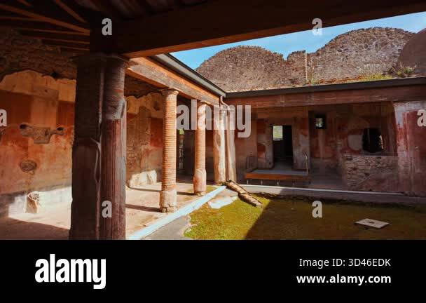 House of julia felix Stock Videos & Footage - HD and 4K Video Clips - Alamy