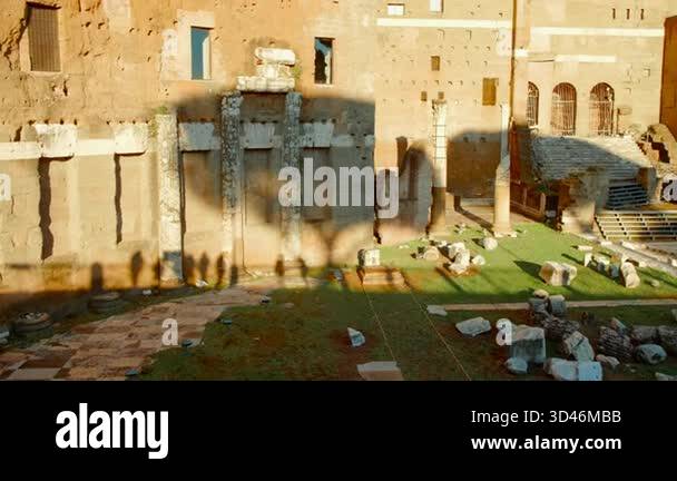 Impressive video of video of the Forum of Augustus at sunset in Rome ...