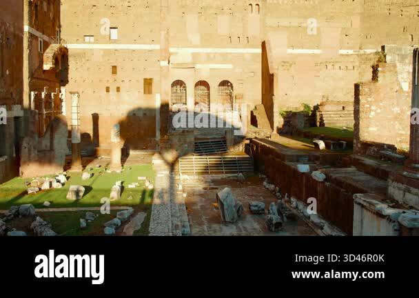 Impressive video of video of the Forum of Augustus at sunset in Rome ...