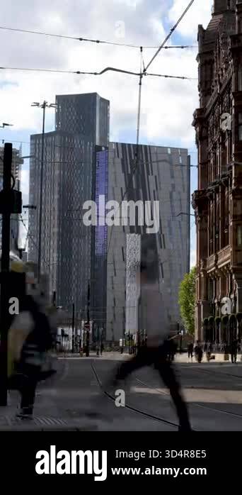Manchester metro trams Stock Videos & Footage - HD and 4K Video Clips ...