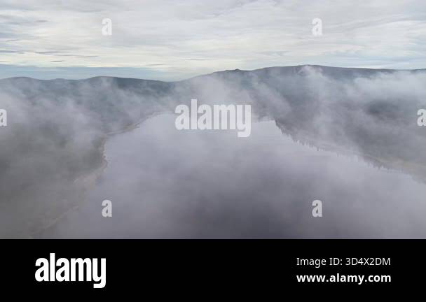 Foggy surroundings boost filming, Layered fog and thick cloud ...