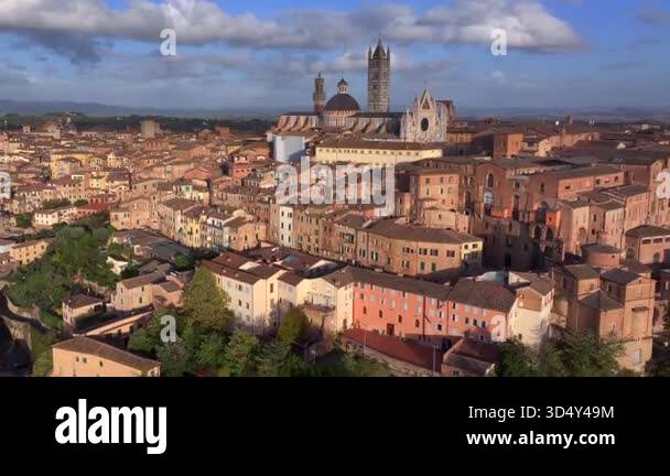 Skyline of Siena. Aerial view of Siena Cathedral, Duomo di Siena in ...