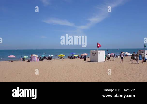 La Marsa, Tunisia - September 14, 2025 - tourists at La Marsa Beach Stock Video Footage - Alamy