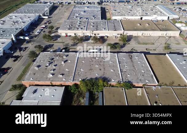 Dallas warehouse district showing flat-roof buildings, industrial ...