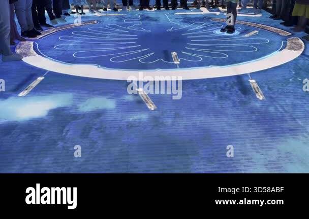 Presentation on world renowned manmade island Palm Jumeirah of Dubai ...