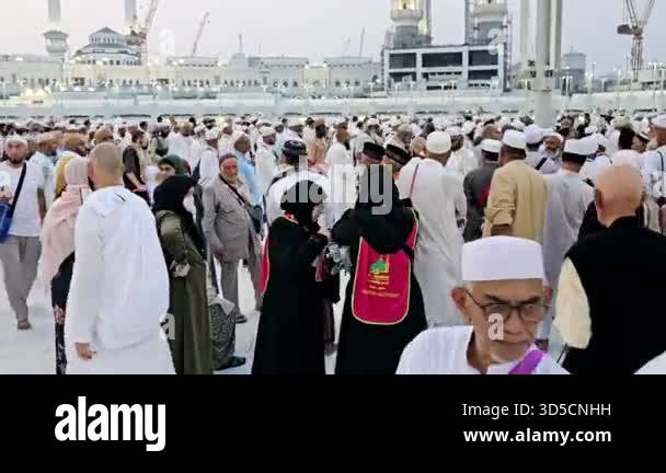 Mecca, Saudi Arabia, June 5 2024: Masjid al-Haram, the Sacred Mosque or ...