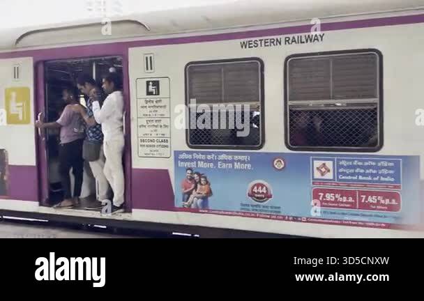 MUMBAI, INDIA, 5 FEBRUARY 2020 : Passengers inside Indian Railway local ...