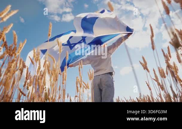 Happy israeli jewish little boys with Israel national flag ...
