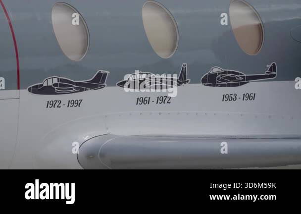 1953 aircraft Stock Videos & Footage - HD and 4K Video Clips - Alamy