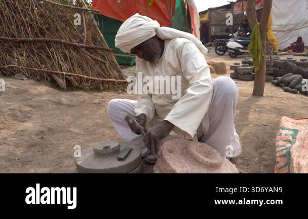 NAGPUR, MAHARASHTRA, INDIA, January 25, 2023 : Man making Traditional ...