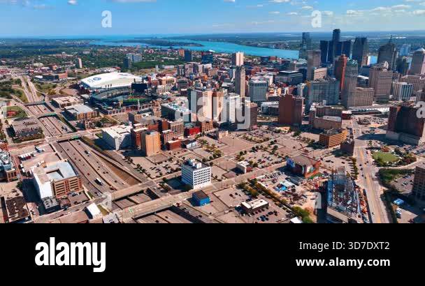 Detroit, USA, 28 July 2025: Detroit freeways leading into downtown ...