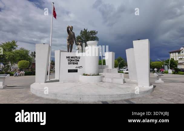 Founder statues Stock Videos & Footage - HD and 4K Video Clips - Alamy
