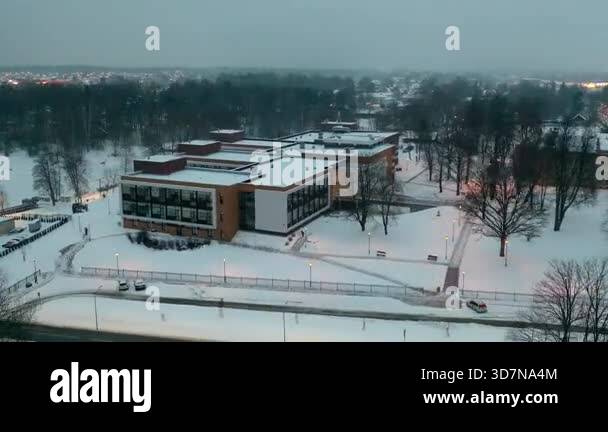 Winter campus scene Stock Videos & Footage - HD and 4K Video Clips - Alamy