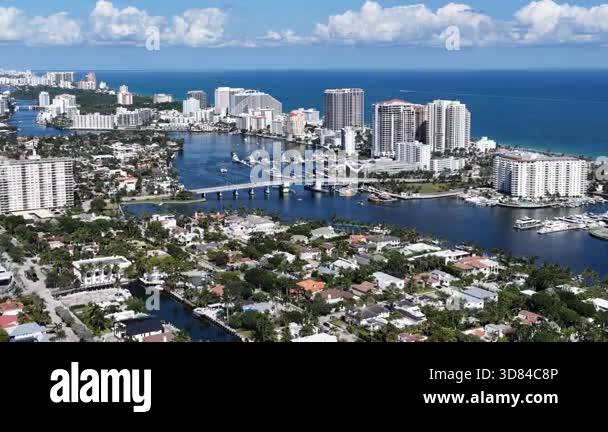 Fort Lauderdale Skyline At Fort Lauderdale In Florida United States ...