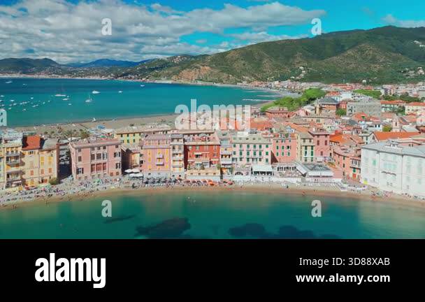 Aerial view of the picturesque resort town of Sestri Levante in Liguria ...