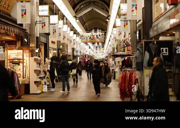 Shoppers walking browsing stores Stock Videos & Footage - HD and 4K ...