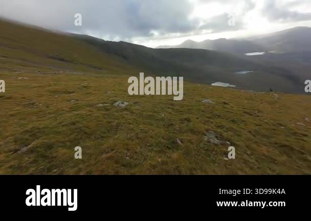 An FPV drone flight through Snowdonia National Park in North Wales ...