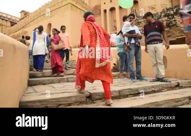 JAIPUR, INDIA 11 AUGUST 2019 : Crowd of tourists from all over the ...