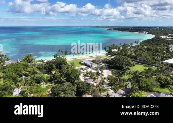 Old Fort Bay At Nassau In New Providence Bahamas. Caribbean Skyline ...
