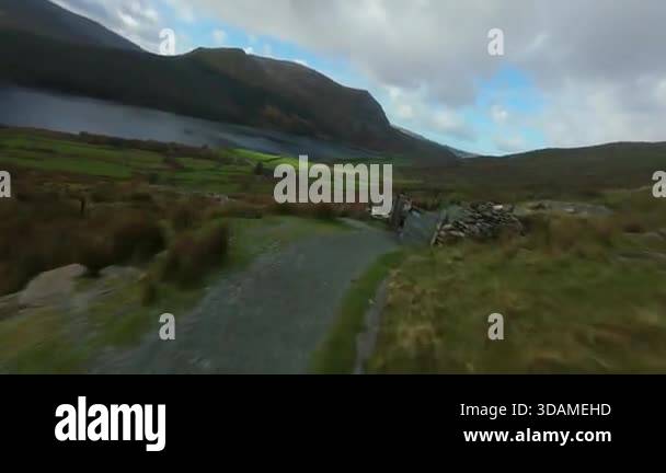 Dynamic FPV drone video of the Snowdon Ranger Path on Mount Snowdon ...