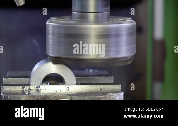 manufacturing hydraulic cylinders, step-by-step process, metal ...