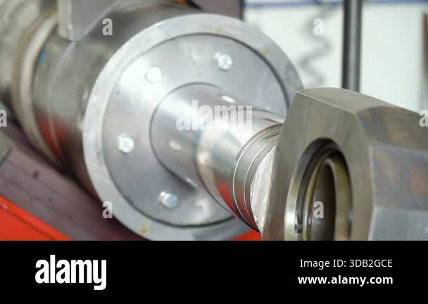 manufacturing hydraulic cylinders, step-by-step process, metal ...