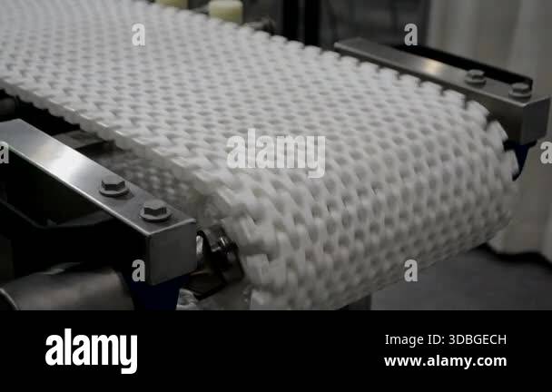 Modular belt rotary conveyor. Continuous movement system ...