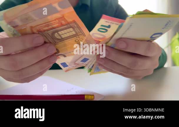 Piles euro notes Stock Videos & Footage - HD and 4K Video Clips - Alamy