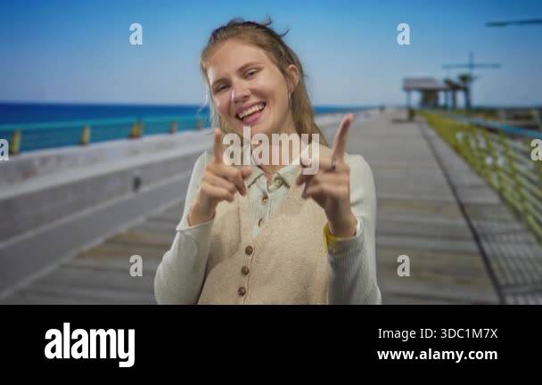 Wooden finger pier Stock Videos & Footage - HD and 4K Video Clips - Alamy